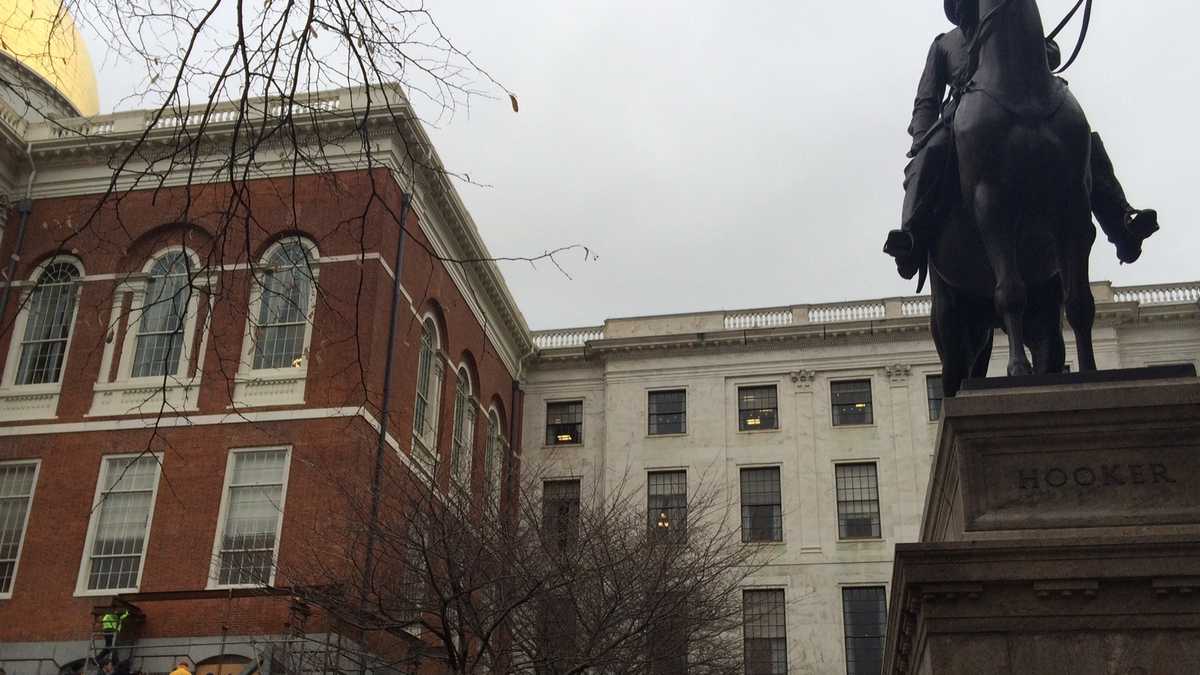 1795 time capsule unearthed at State House