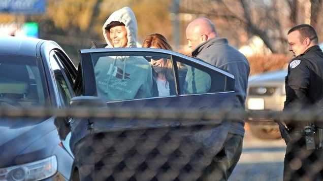 Alleged bank robber arrested during robbery attempt