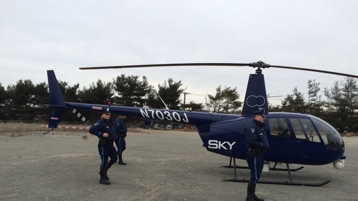Traffic chopper makes emergency landing