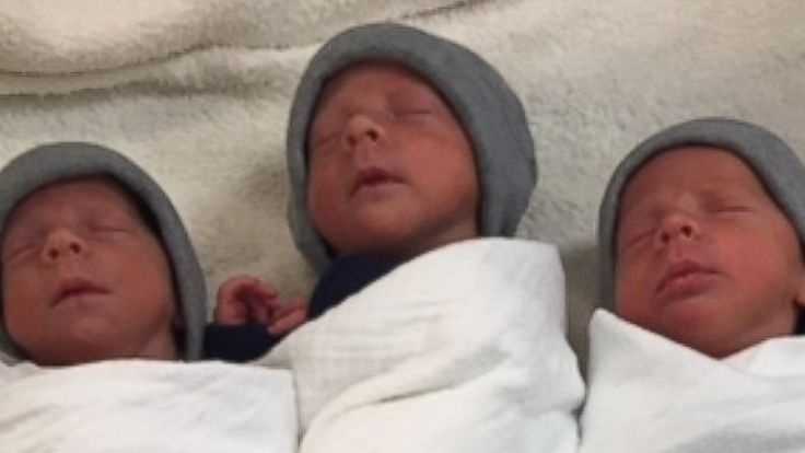 Mom gives birth to 'incredibly rare' identical triplets