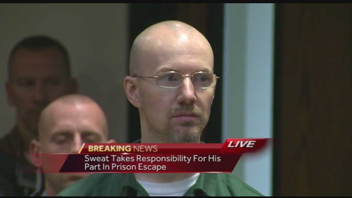 Convicted Murderer Who Escaped Prison Pleads Guilty To Charges