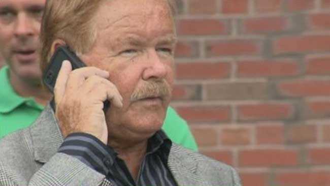 Ex-FBI agent pleads guilty to perjury during Bulger trial