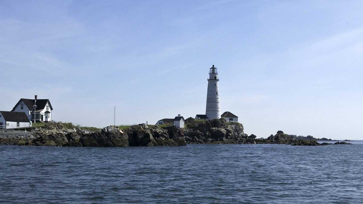 Nation's oldest lighthouse celebrates 300 years in Boston Harbor