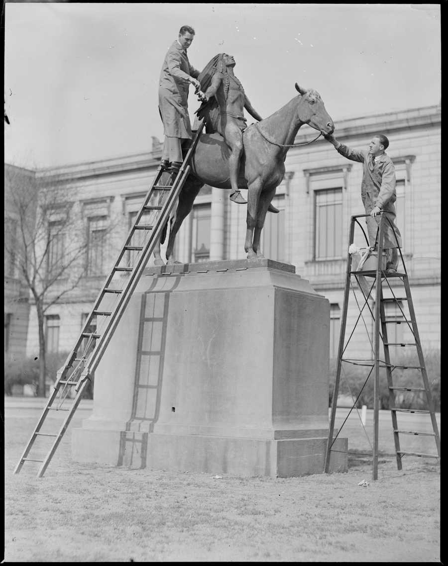 Historic photos: Boston statues and monuments