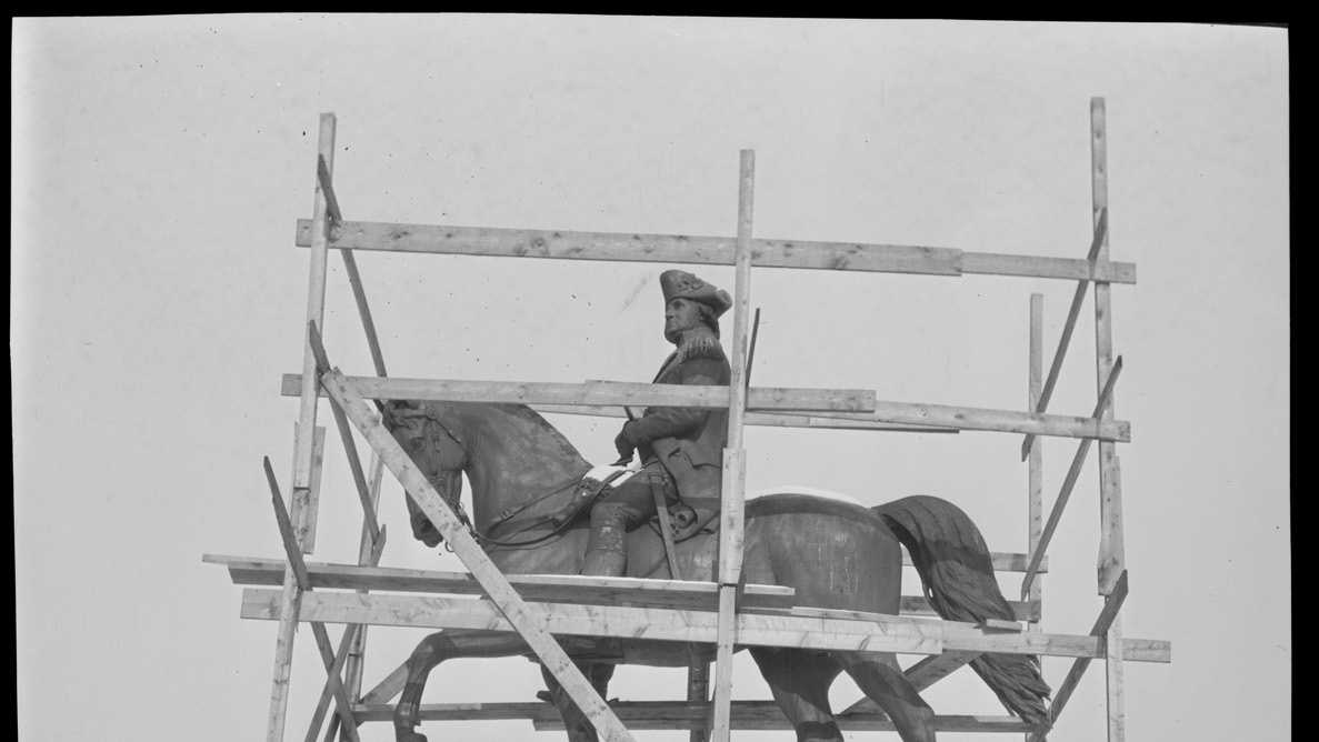 Historic photos: Boston statues and monuments