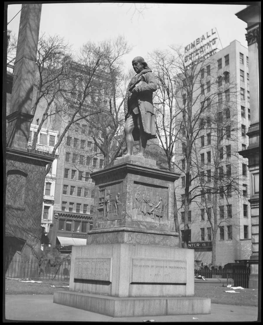 Historic photos: Boston statues and monuments