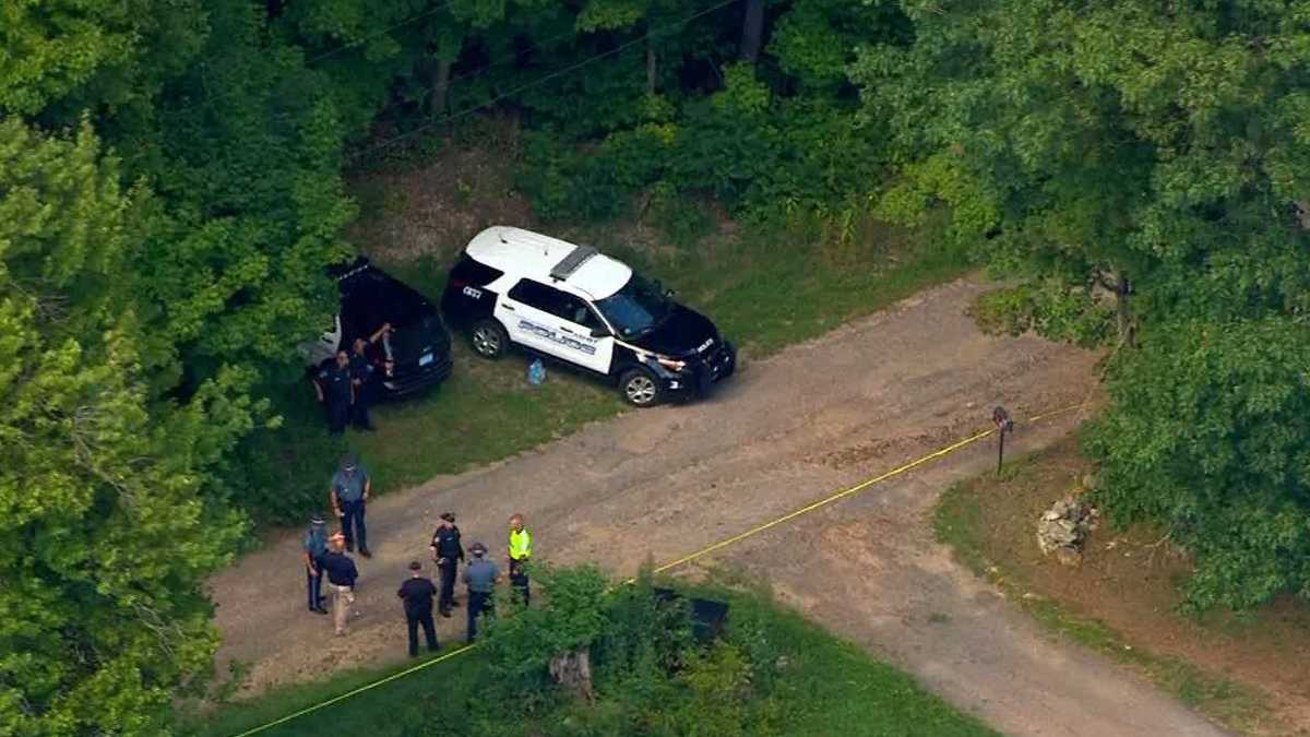 Man, woman found dead outside home in apparent murder-suicide