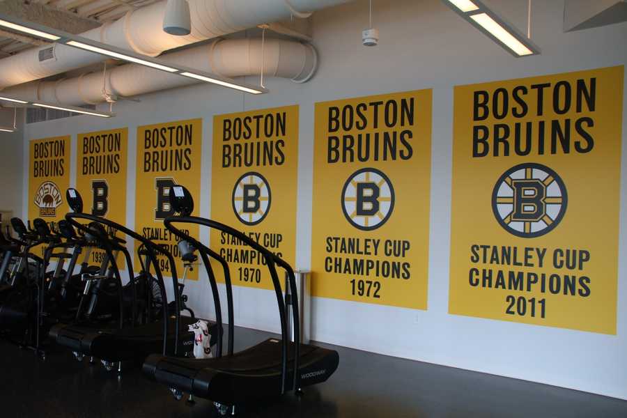 Bruins' new practice facility opens