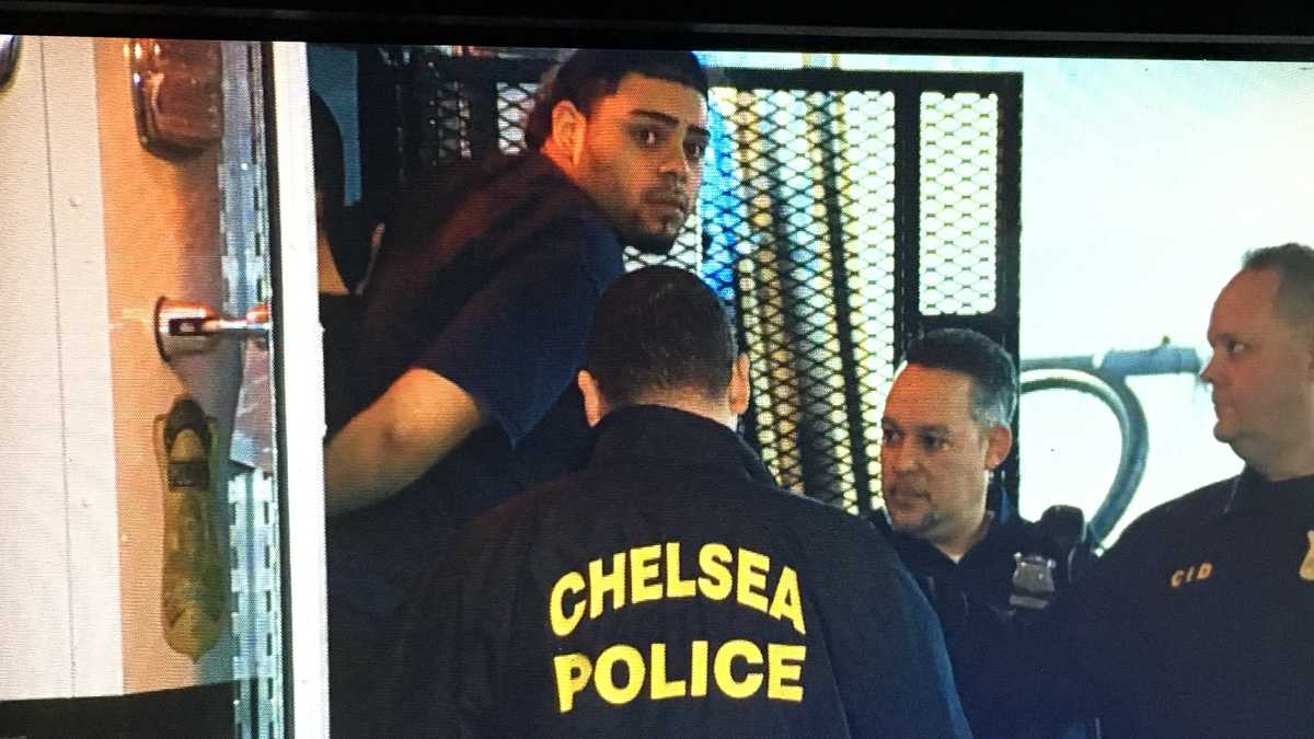 Man arrested in shooting that injured Chelsea teen