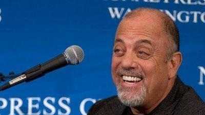 Billy Joel weds girlfriend in surprise ceremony