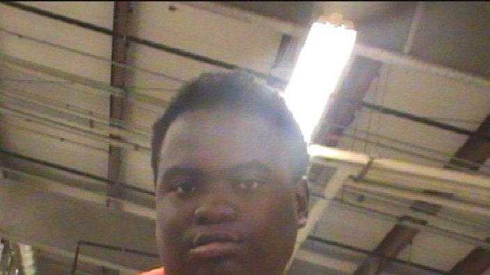 Cross-dressing robber now clad in cuffs, police say