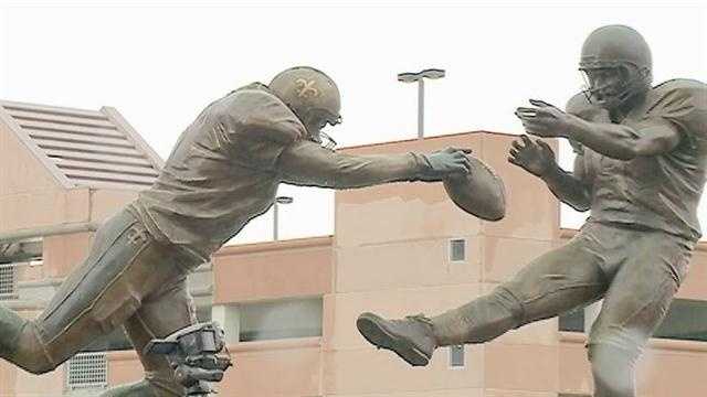 Images: Gleason statue unveiled