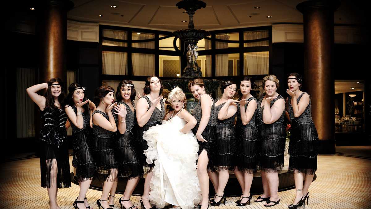 WDSU's Randi Rousseau ties the knot 1920's style