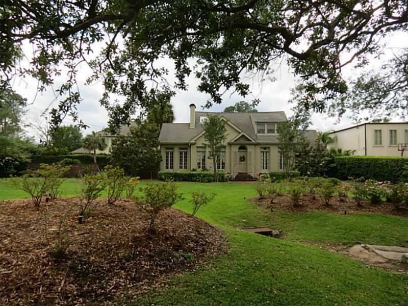 Mansion Monday: Beautiful home in the heart of Old Metairie