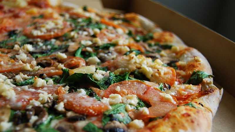 Fun Pizza Facts to Celebrate National Pizza Month