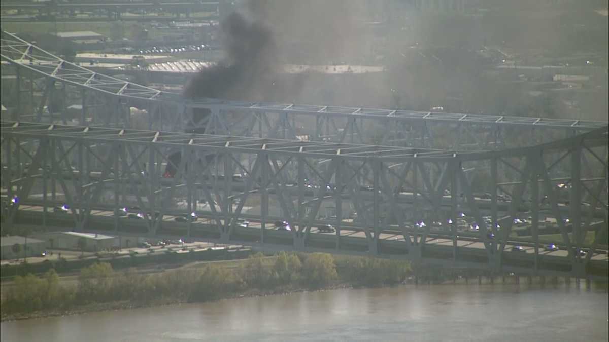 Traffic moving on Crescent City Connection after car fire