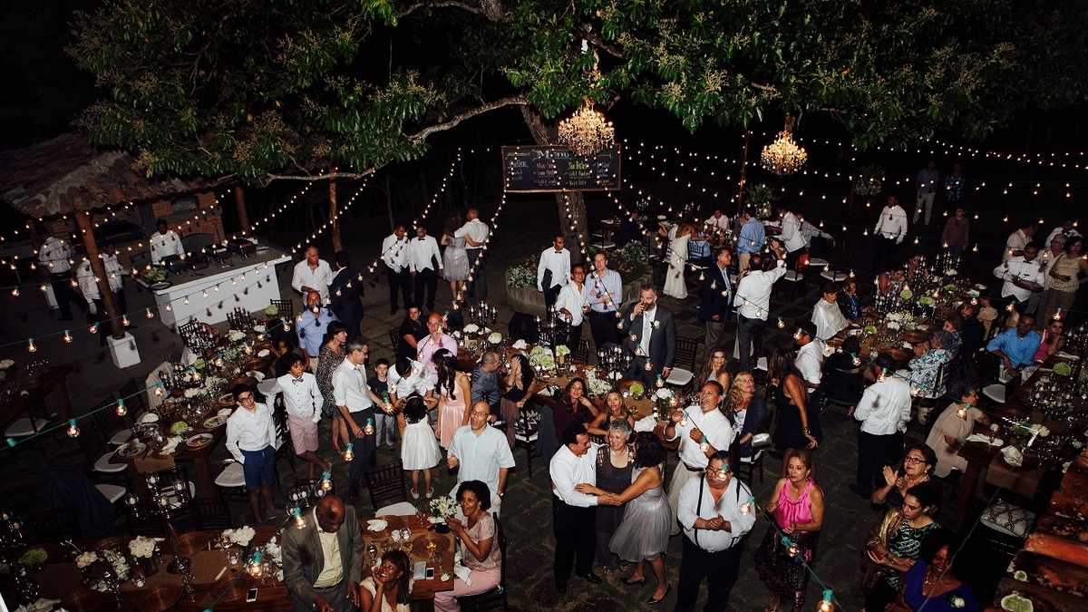 Wedding Album: Charles Divins shares photos of wedding in Nicaragua