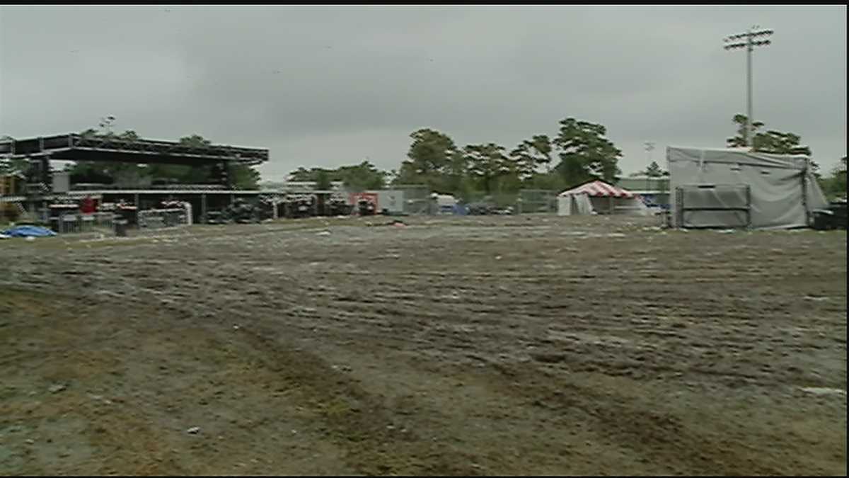 Voodoo Fest grounds turn into mud fest at City Park