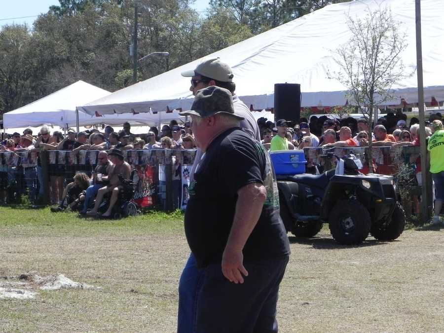 Images: Women Wrestlers Tumble In Coleslaw Pit