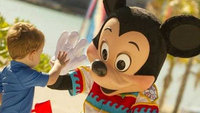 Images: Many looks of Mickey Mouse