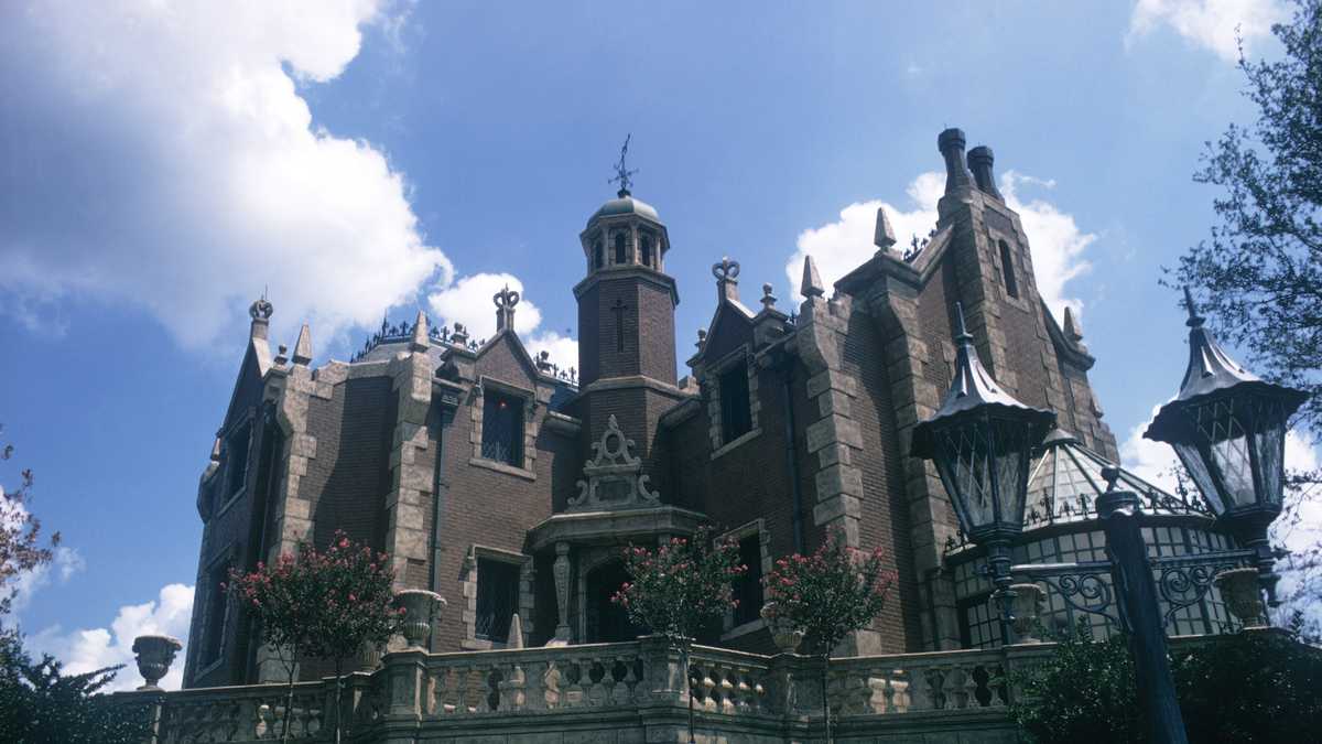 Disney's Magic Kingdom: Then and now