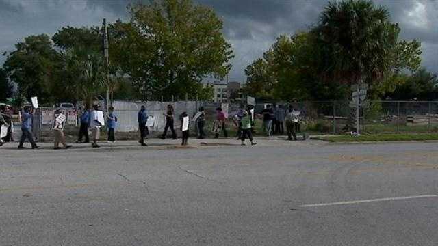 Lynx employees protest at Orlando station