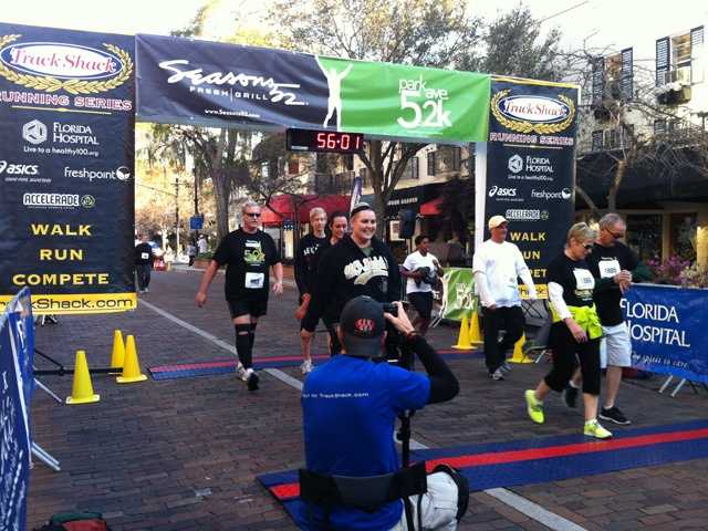 Images: WESH 2's Michelle Meredith, Eric Burris run 5.2K