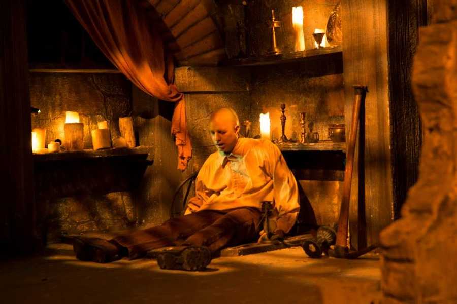 Halloween Horror Nights: Inside the La Llorona haunted house