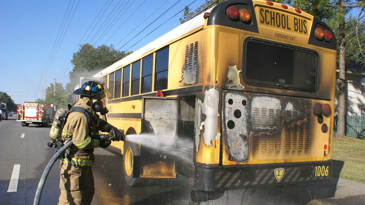 3 injured after school bus catches fire