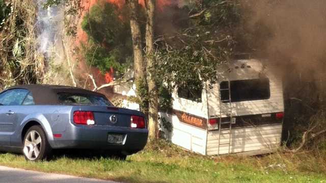 Fatal RV crash slows traffic on I-95