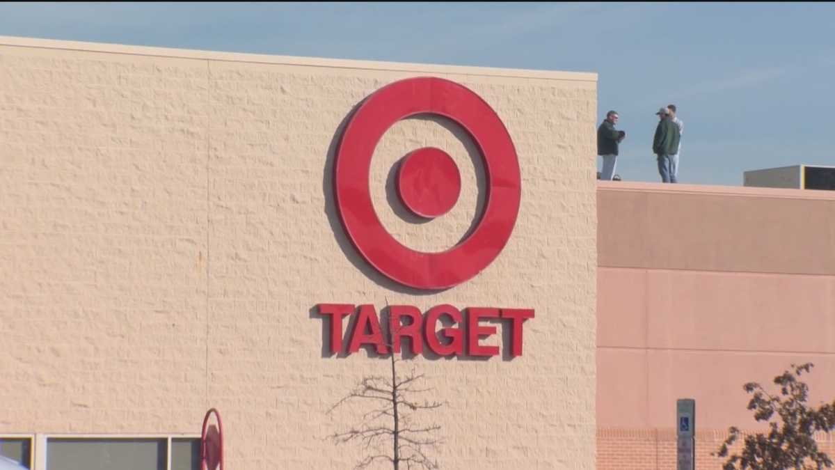Chase Bank tries to help hacked Target customers