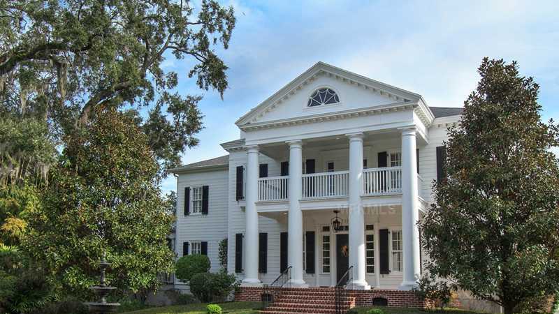 Take a tour: Sprawling $3.5M classical southern estate
