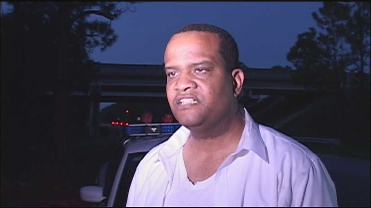 Walmart Manager Fired After Trying To Stop Theft Suspect walmart-manager-fired-after-trying-to-stop-theft-suspect