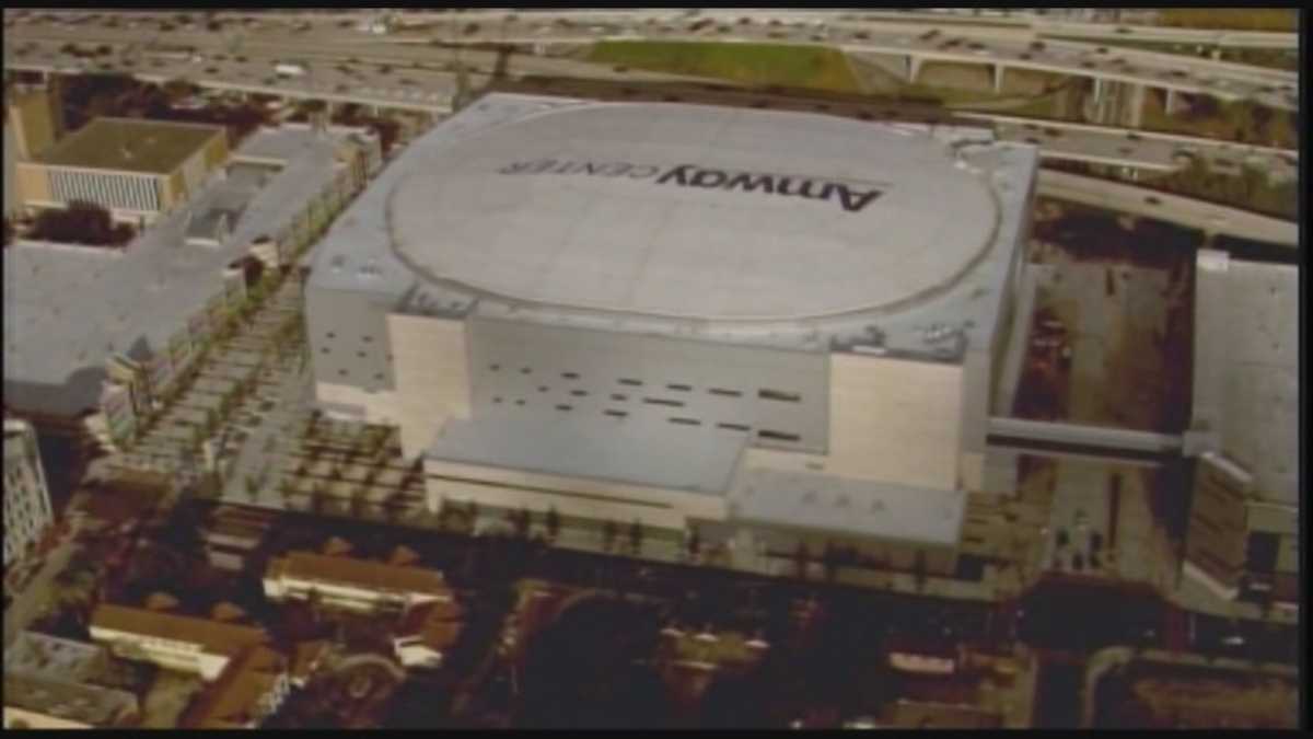 Board approves phase 1 of $200M Magic entertainment complex