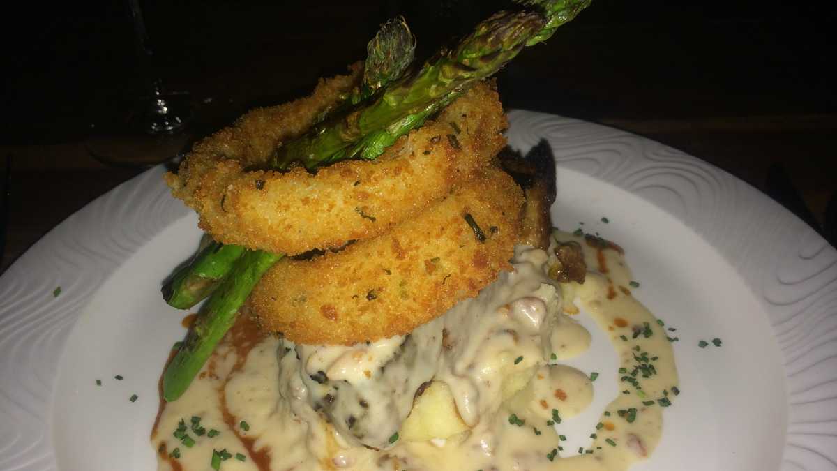 Must-try menu items at Soco Thornton Park