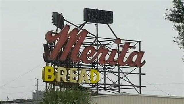 Iconic Merita Bread signs to be taken down in Orlando