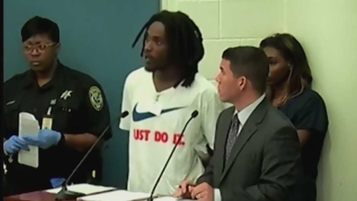 Two charged with using fake money in Orlando