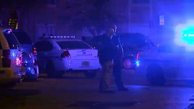 Man Fatally Shot In Apartment Complex Parking Lot