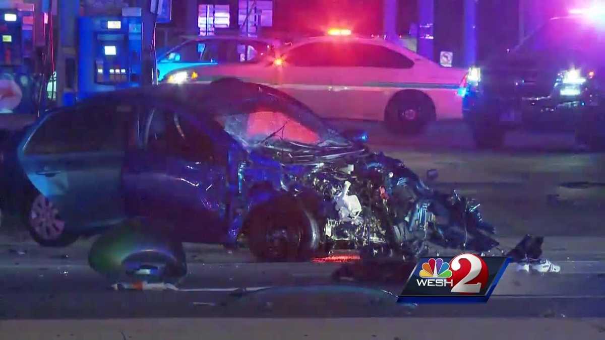 Robbers remain at large after chase, patrol car crash