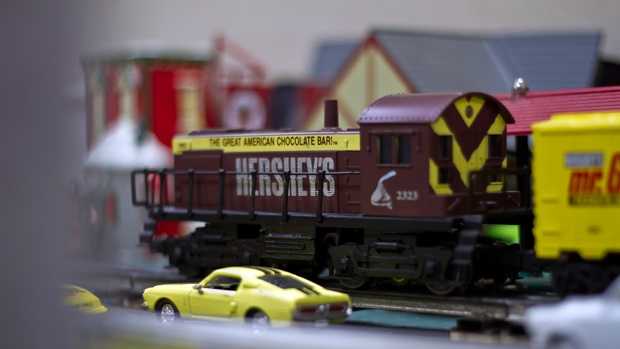 Small world: Stunning train display tells E-Town's story