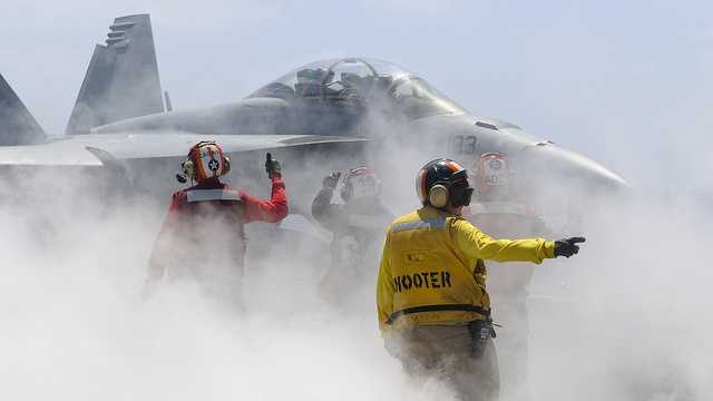 25 amazing shots from the U.S. Navy