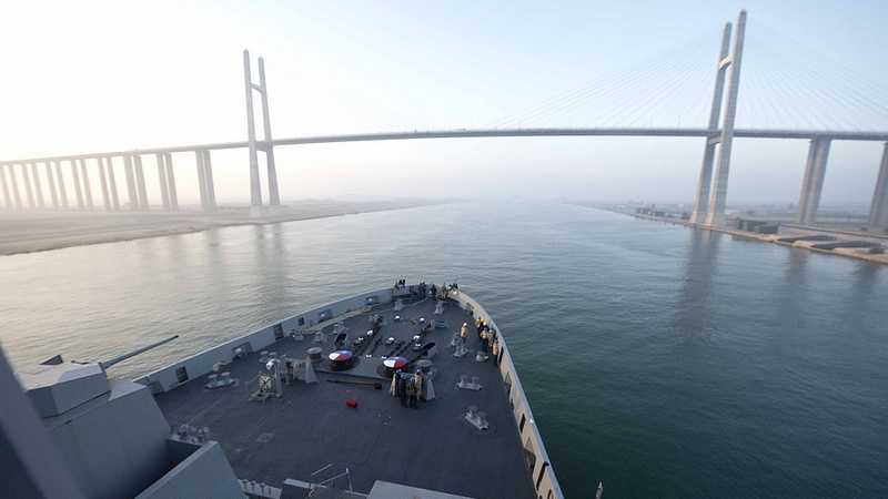 25 amazing shots from the U.S. Navy