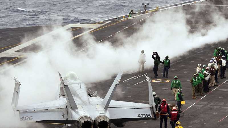 25 amazing shots from the U.S. Navy