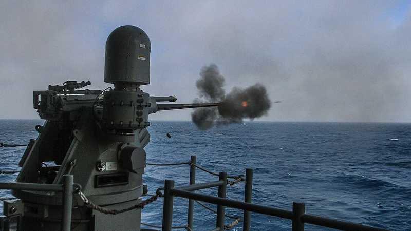 25 amazing shots from the U.S. Navy