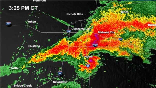 Radar images of the Moore tornado