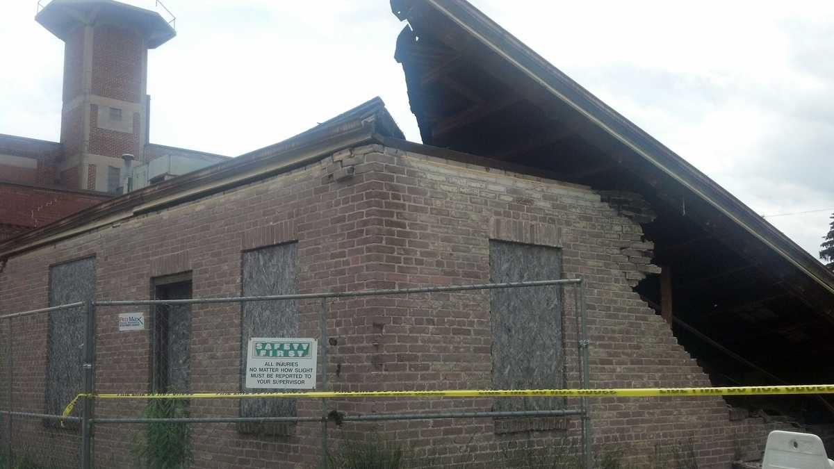 Palmyra building collapse scene