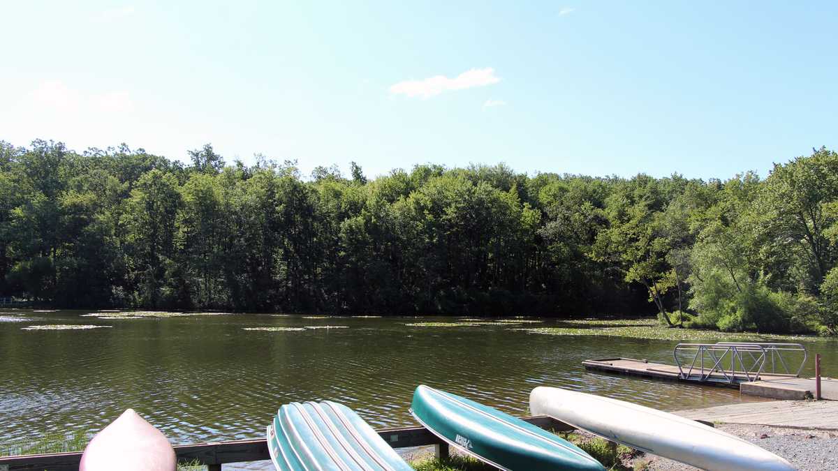 Boat, fish at French Creek State Park