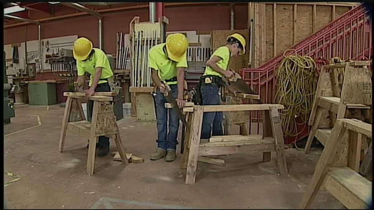 Vo-Tech program teaching trades a year earlier