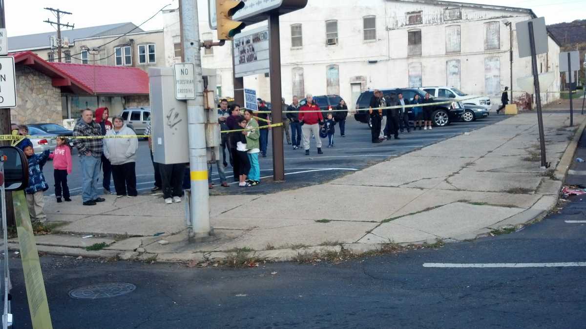 Photos: Reading shooting scene