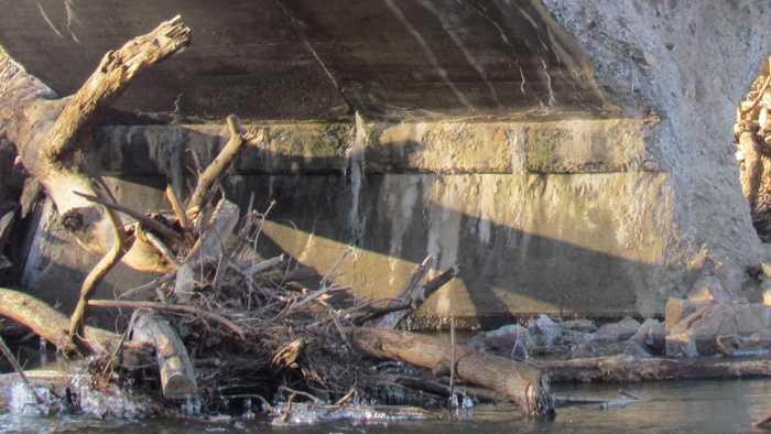 Photos: 103-year-old, crumbling bridge closed to traffic